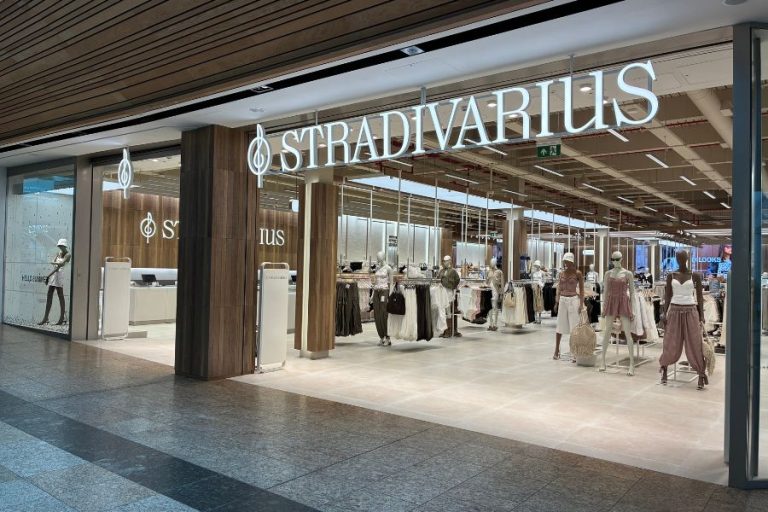 Swatch Meadowhall: Explore Creative Timepieces in Sheffield
